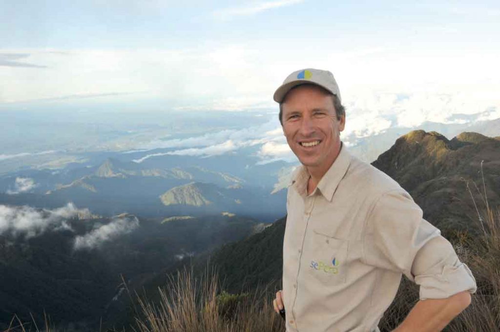 Frank Hajek: “Conocer, reducir y compensar la huella de carbono es una ...