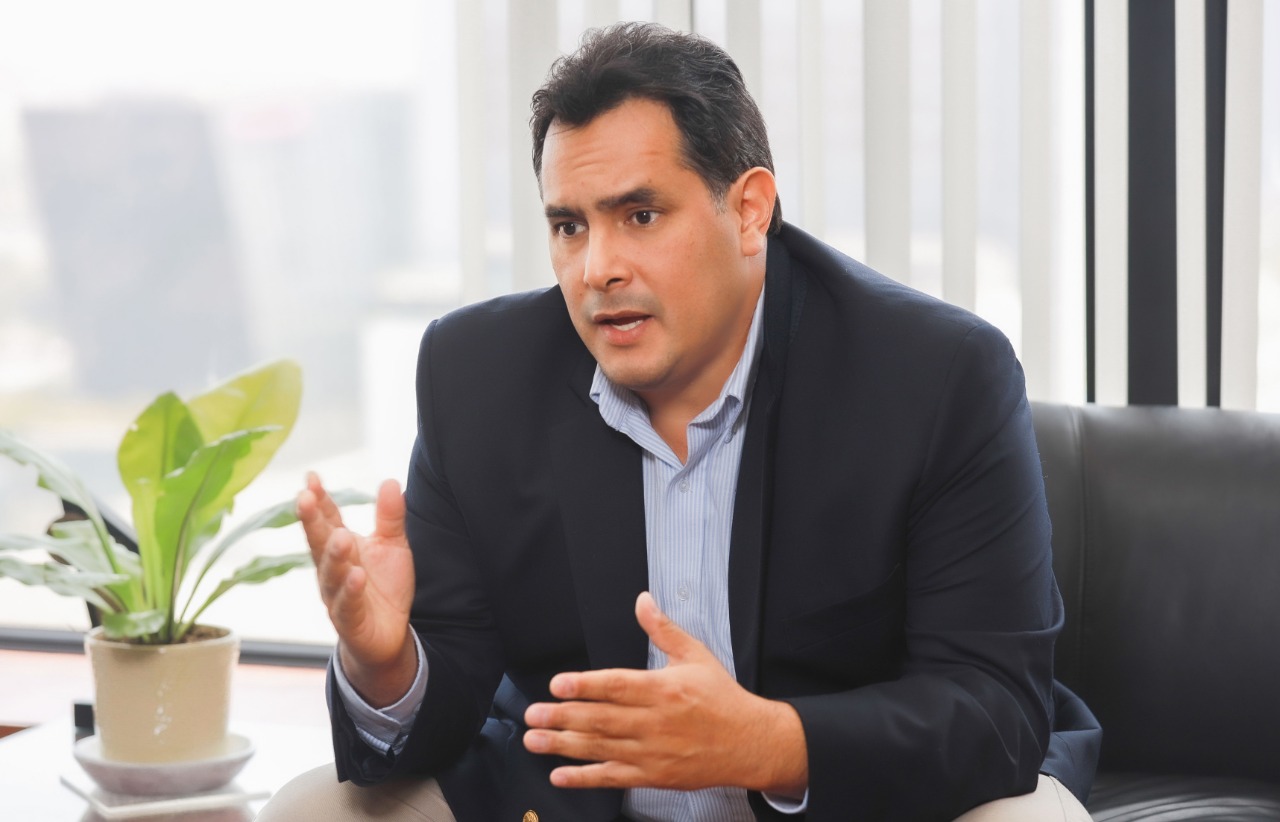 Carlos Barrientos Gonzales: “La nueva refinería Talara será en favor ...