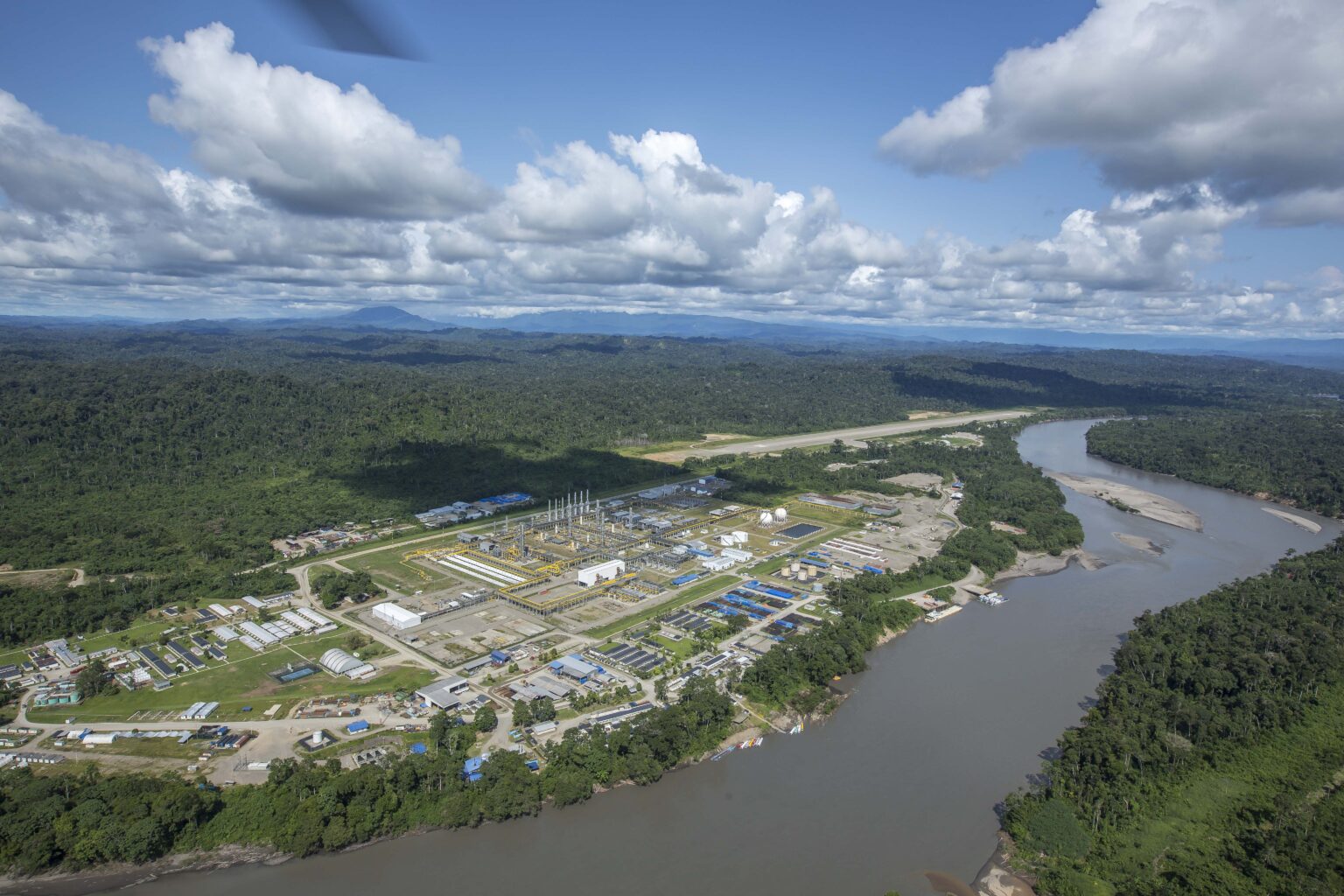 Pluspetrol recibe por tercer año el Distintivo Empresa Socialmente ...