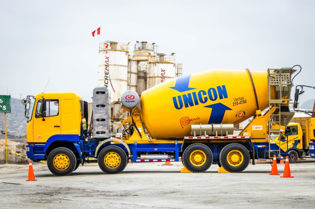 UNICON incrementa su flota de camiones mezcladores a GNV