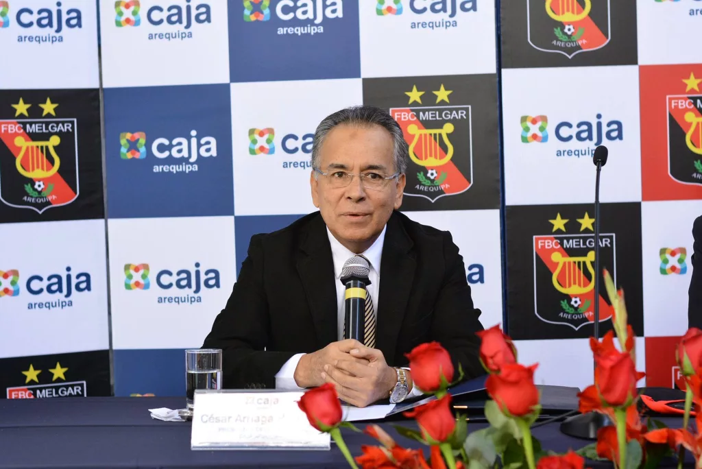 Caja Arequipa designa a César Arriaga Pacheco como presidente del Directorio para 2025