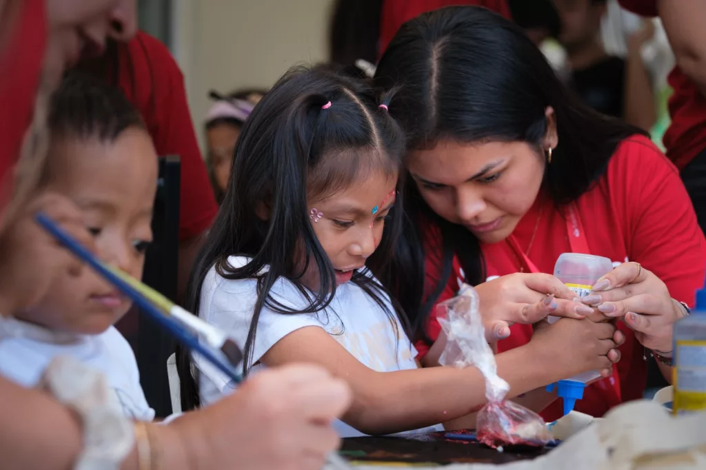 Wong lanza campaña para ampliar la Casa Ronald en Surco